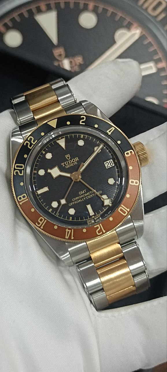 Tudor Black GMT Half gold Root beer 41mm 79833MN Caliber MT5652 COSC ...